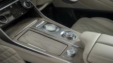 Genesis GV80 – pictures | evo